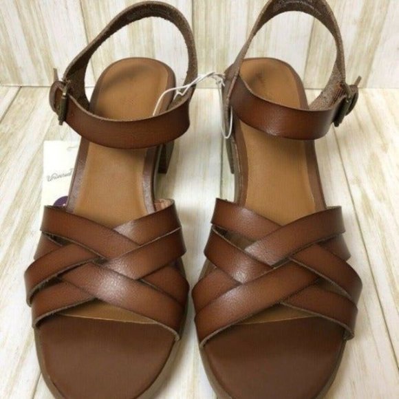 Universal Thread | Shoes | Universal Thread Corrie Block Heel Pumps ...